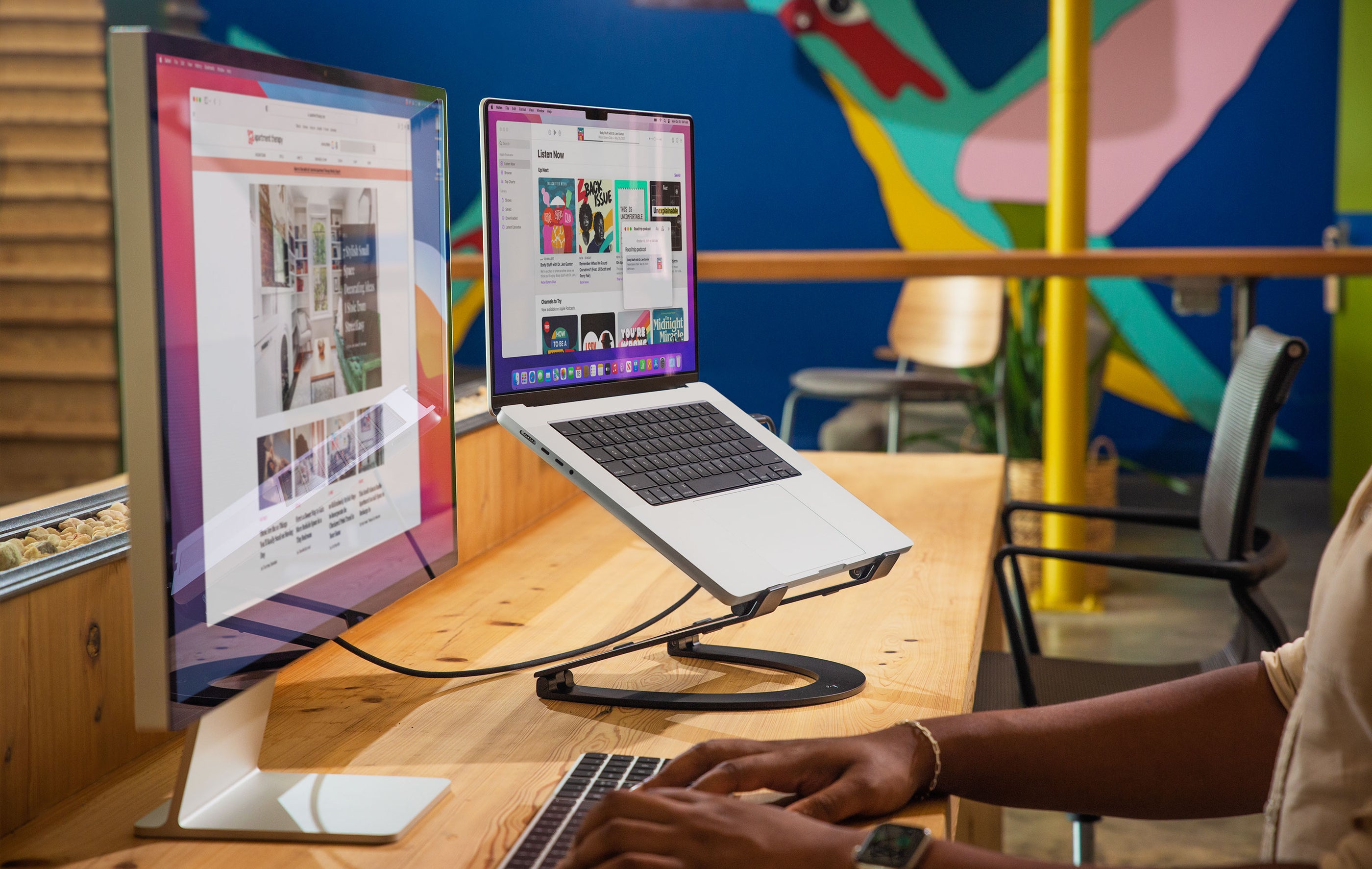 Curve Flex | Flexible Stand for MacBook | Twelve South