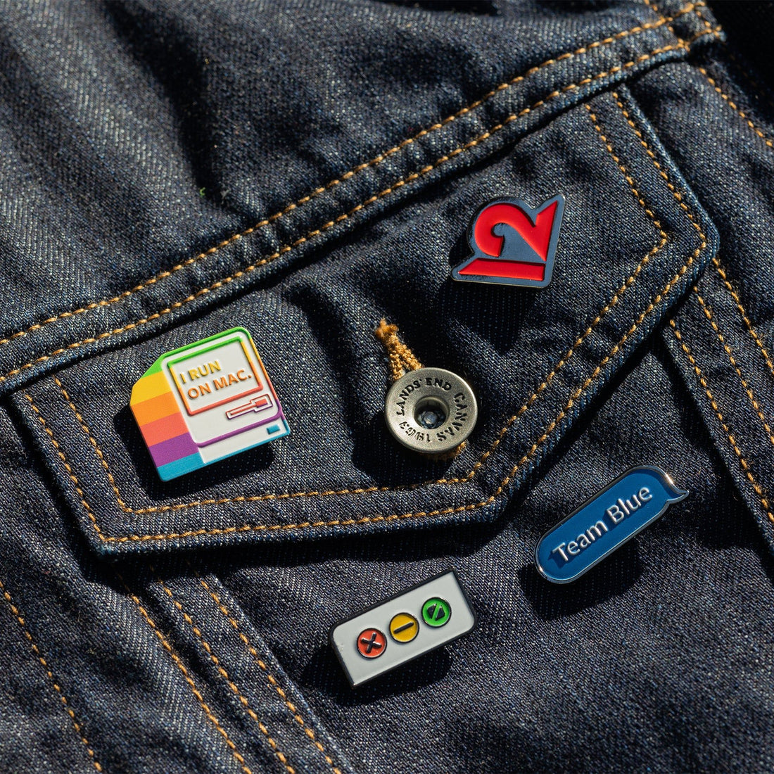 MacPack Mac-Inspired Enamel Pin - Twelve South