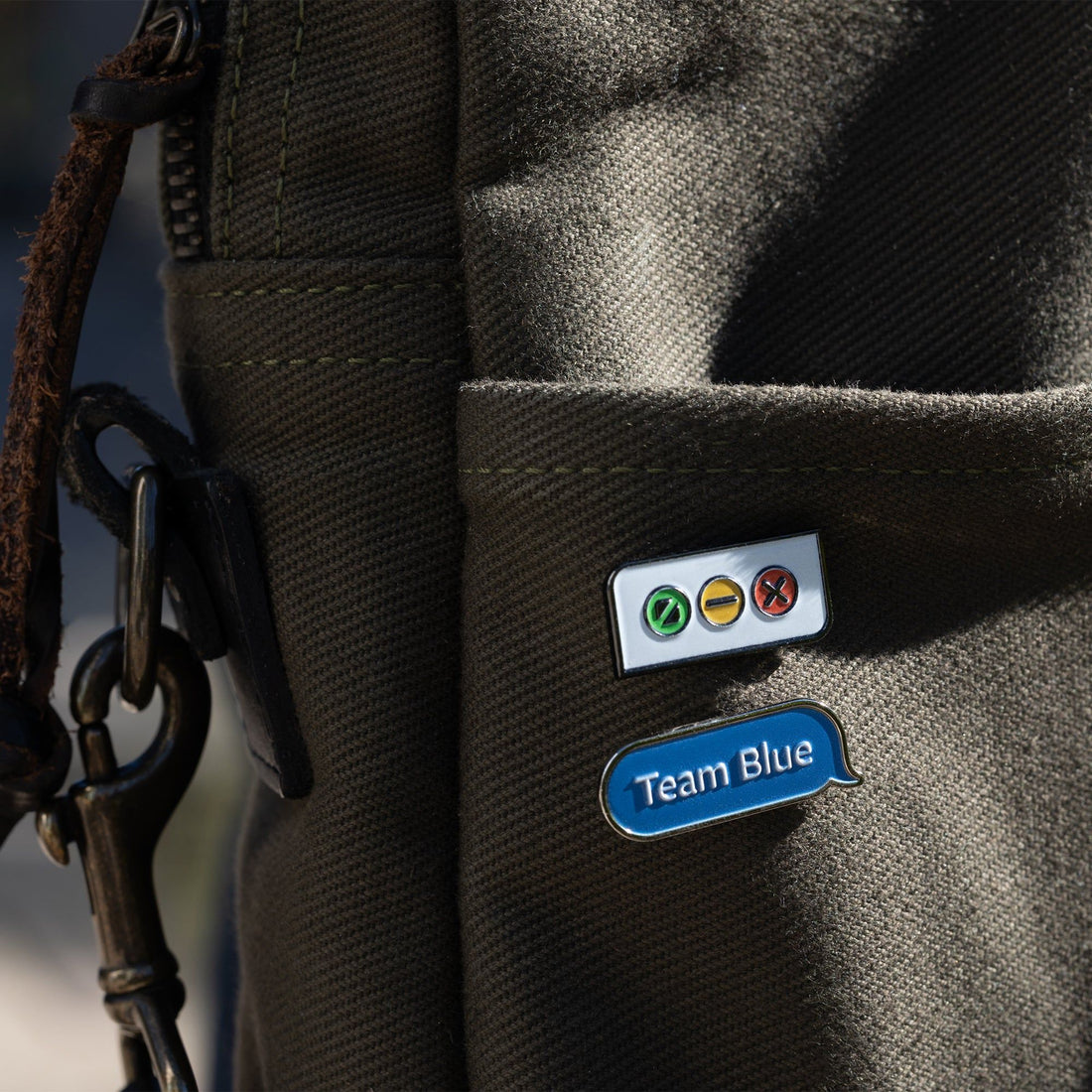 MacPack Mac-Inspired Enamel Pin - Twelve South