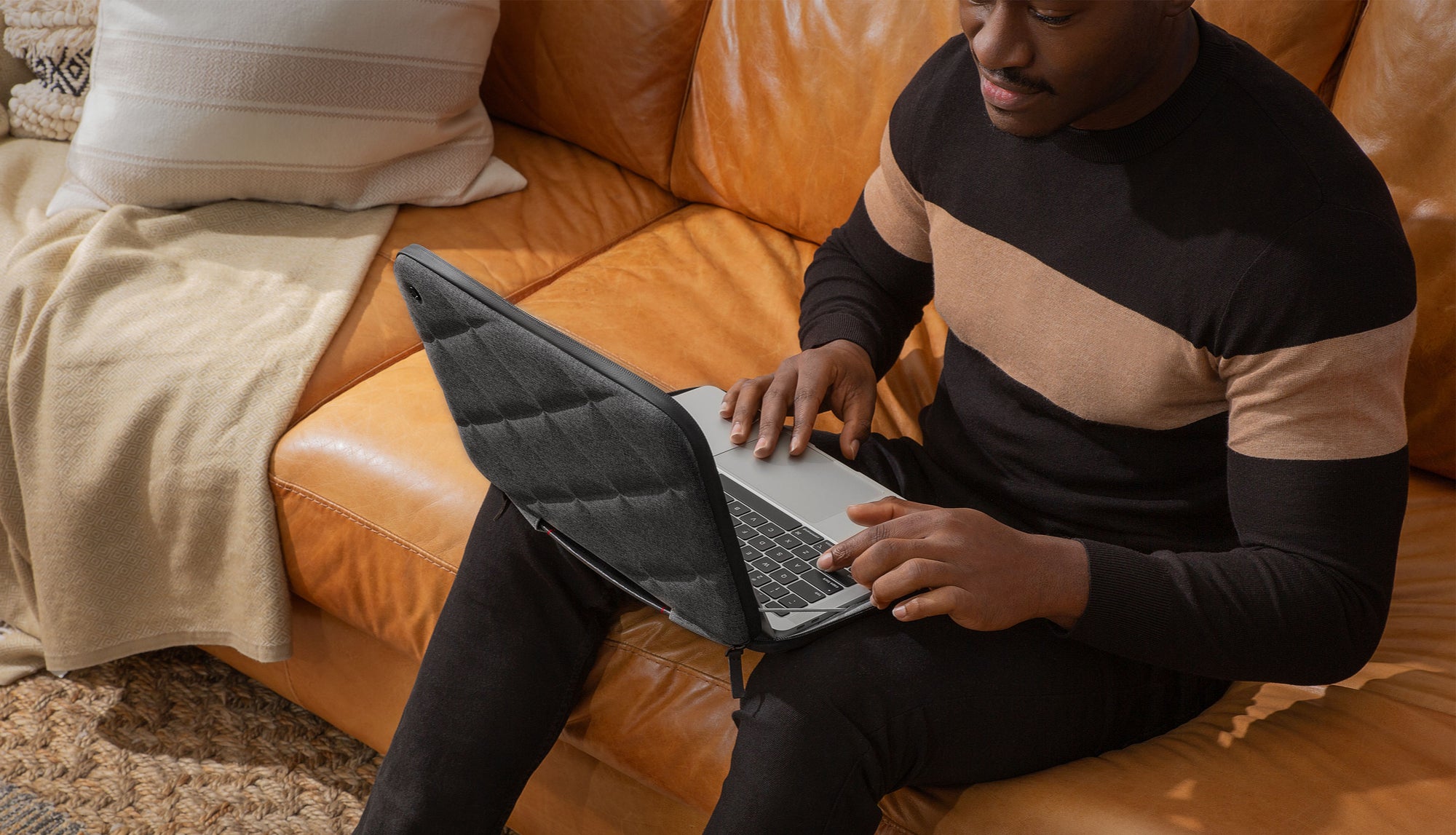 SuitCase for MacBook