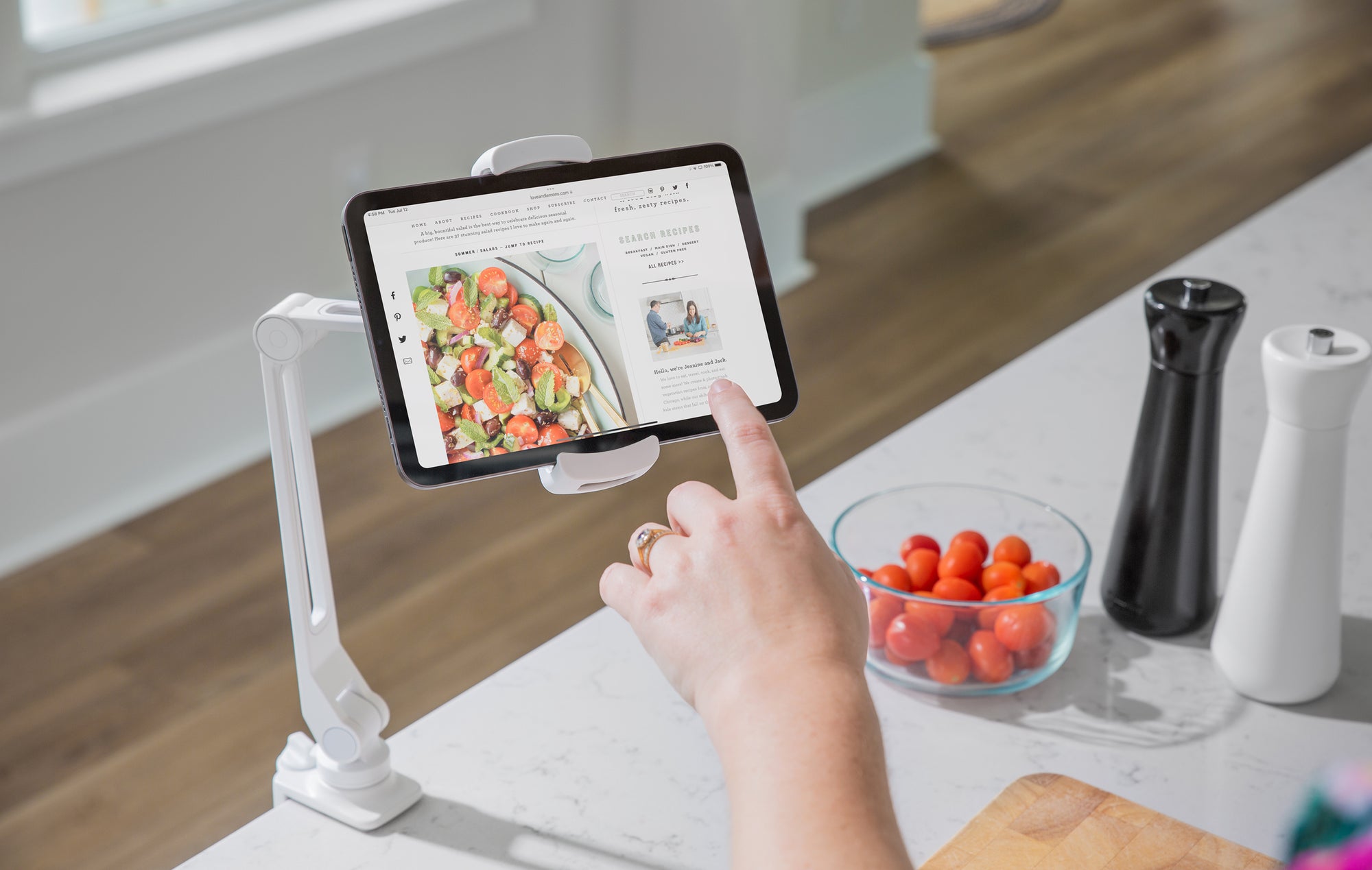 HoverBar Duo Flexible Arm for iPad and iPhone | Twelve South