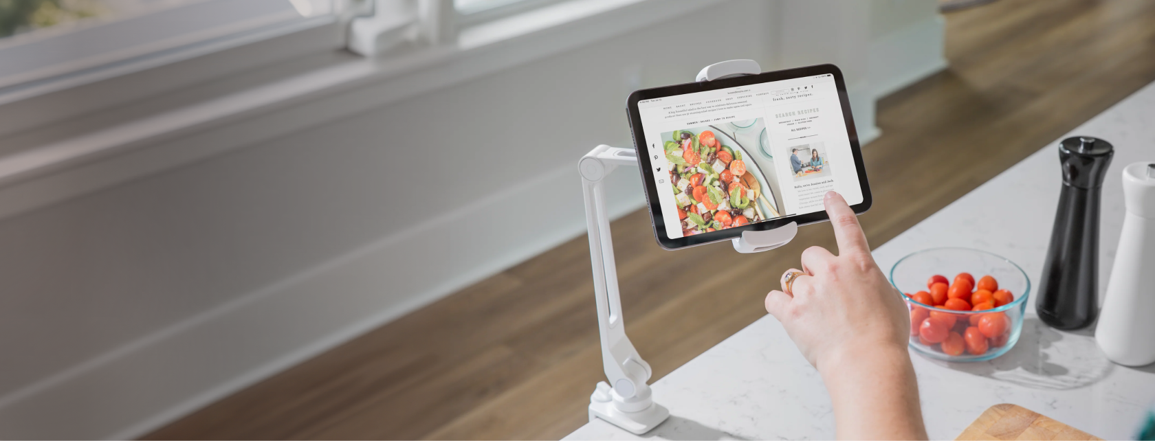 HoverBar Duo Flexible Arm for iPad and iPhone | Twelve South